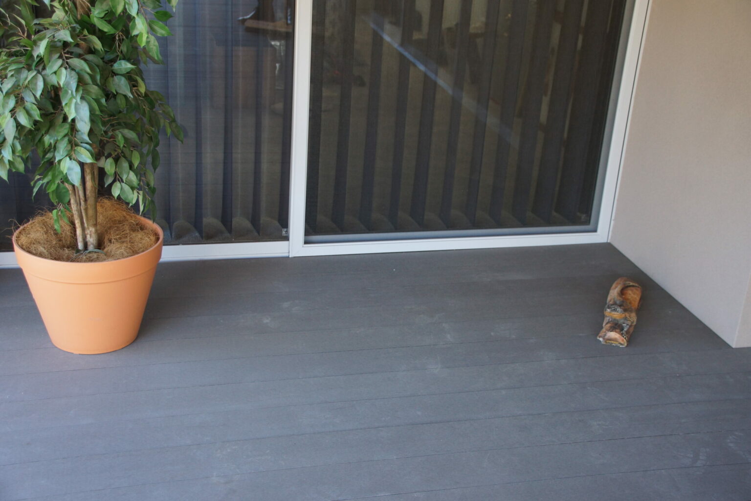 146 Fineline Decking | Modern And Durable | Perma Composites